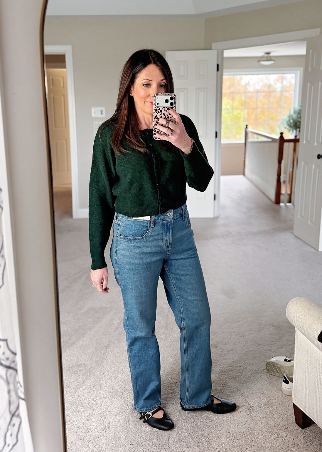 Which Straight-Leg Jeans Are In Style 2025 | Jo-Lynne Shane