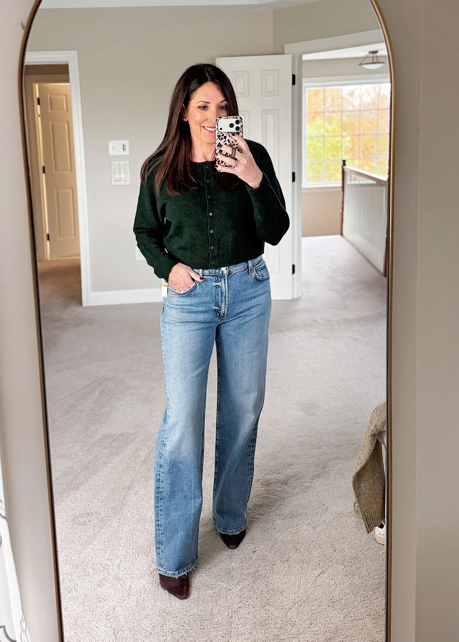 Which Straight-Leg Jeans Are In Style 2025 | Jo-Lynne Shane